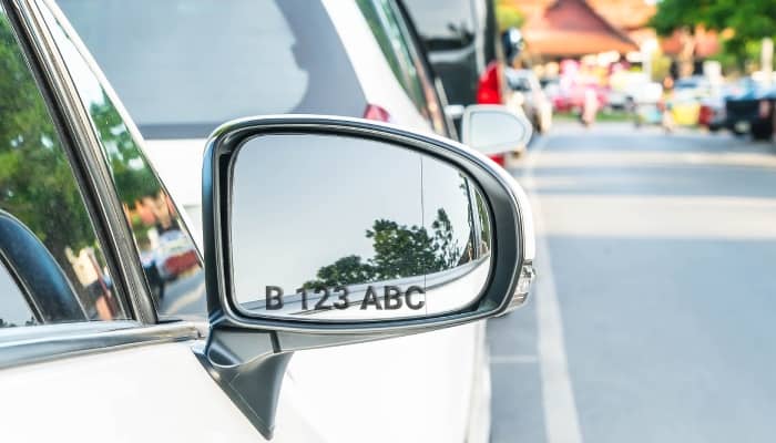 Sistem de personalizare oglinzi auto | Inscriptionare oglinzi
